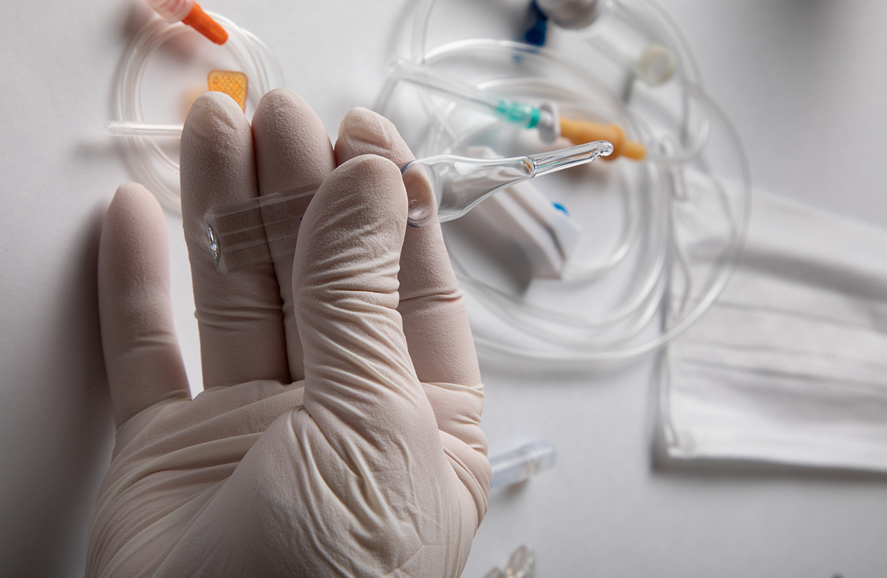 Acessos intravenosos centrais – Alvarenga Conecta